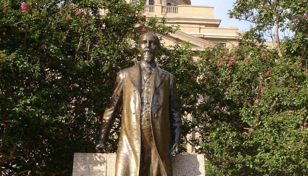 Texas A&M: We Never Actually Considered Removing Sul Ross Statue ...