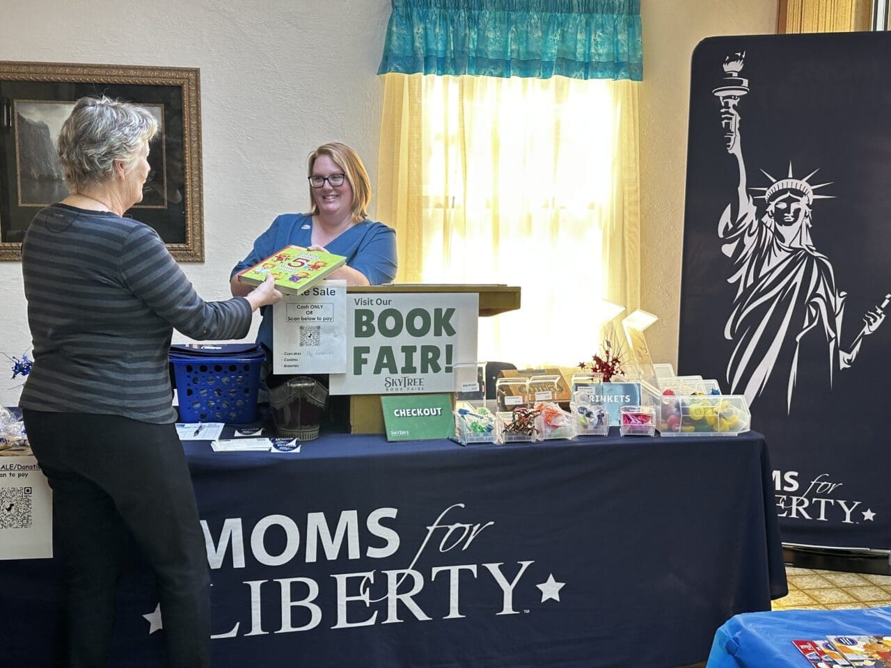 Fredericksburg Moms Host Wholesome Book Fair - Texas Scorecard