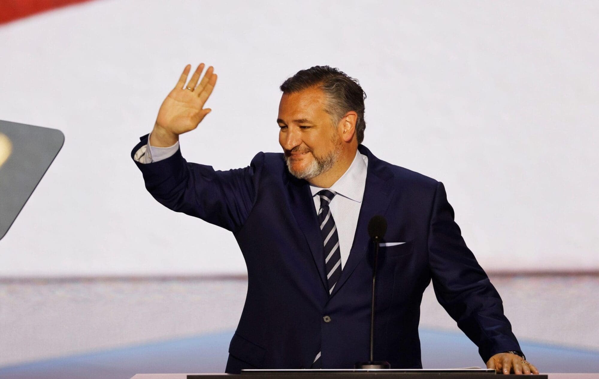 Poll: Sen. Ted Cruz Holds 5-Point Lead Over Democrat Challenger - Texas ...