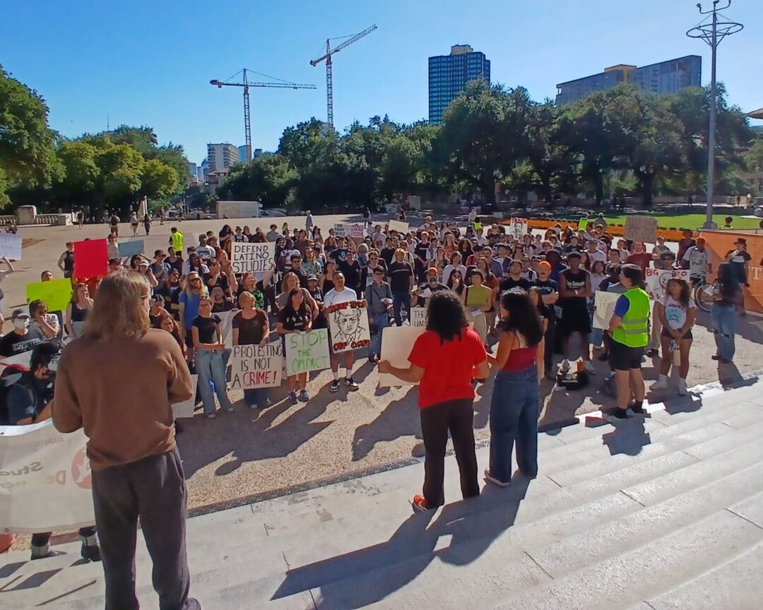 UT-Austin Students Protest Trump Initiative - Texas Scorecard
